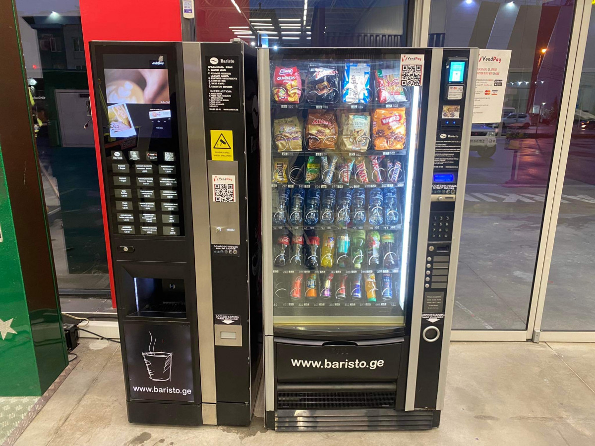 Baristo - ყავის აპარატი + სნექი (Rhea Touch ES + Necta Sfera)